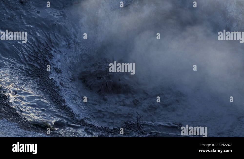 Mud season usa Stock Videos & Footage - HD and 4K Video Clips - Alamy