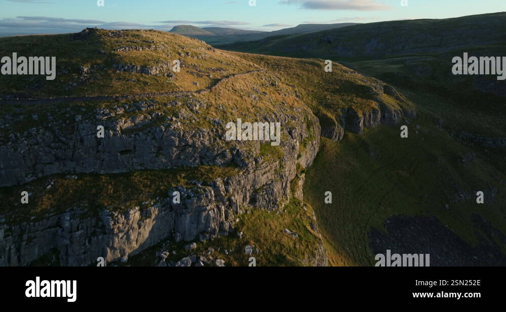 Dramatic landscape yorkshire dales Stock Videos & Footage - HD and 4K ...