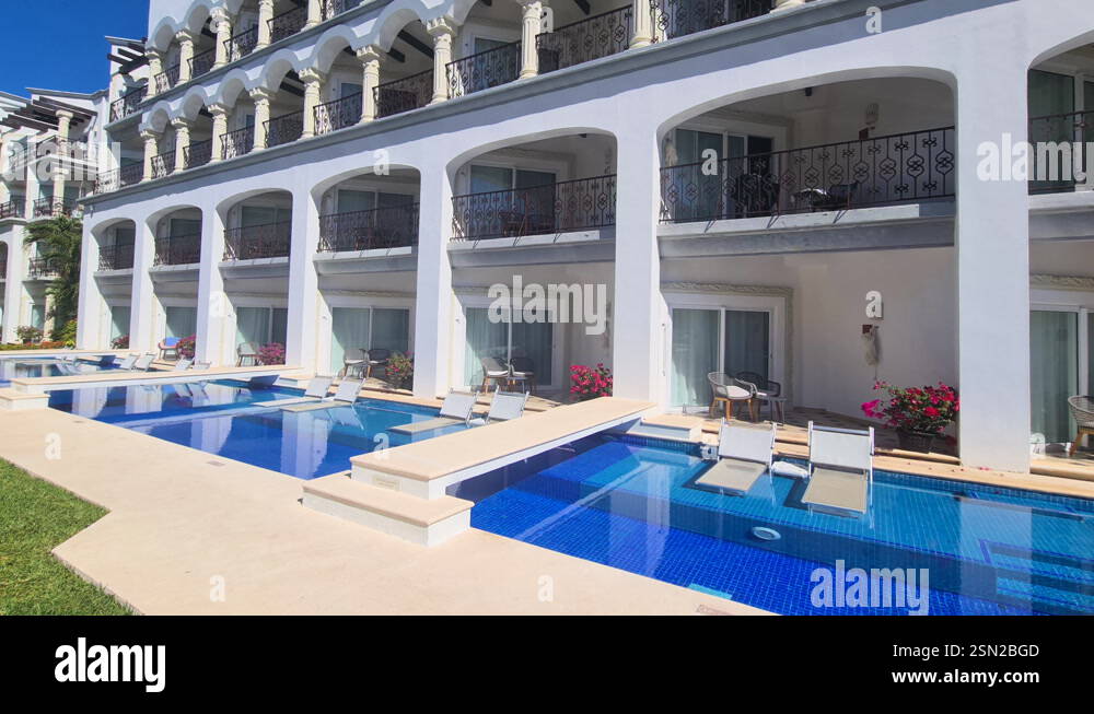 Luxury Tropical Resort Building, Private Swimming Pools and White ...
