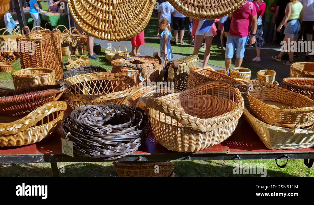 Roadside baskets Stock Videos & Footage - HD and 4K Video Clips - Alamy