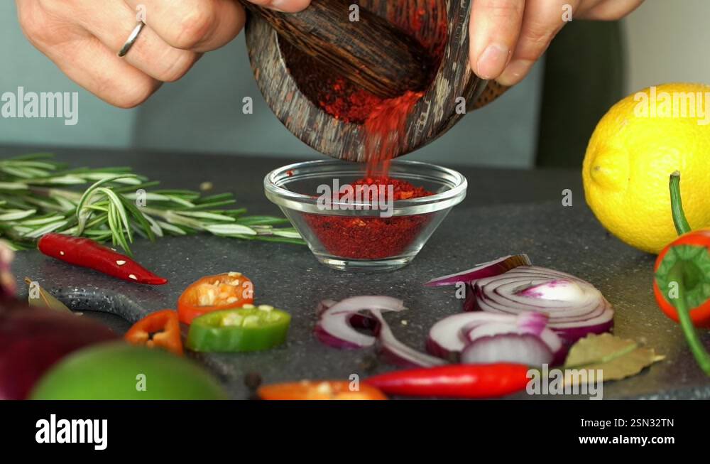 Grind paprika Stock Videos & Footage - HD and 4K Video Clips - Alamy