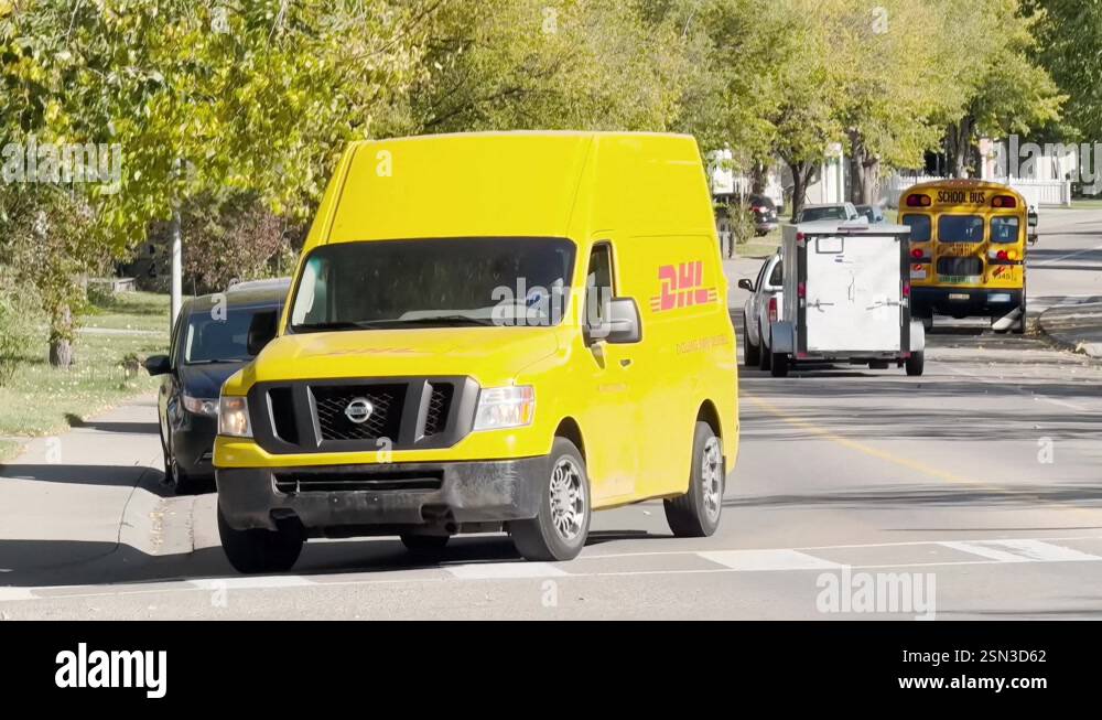 Dhl yellow van Stock Videos & Footage - HD and 4K Video Clips - Alamy