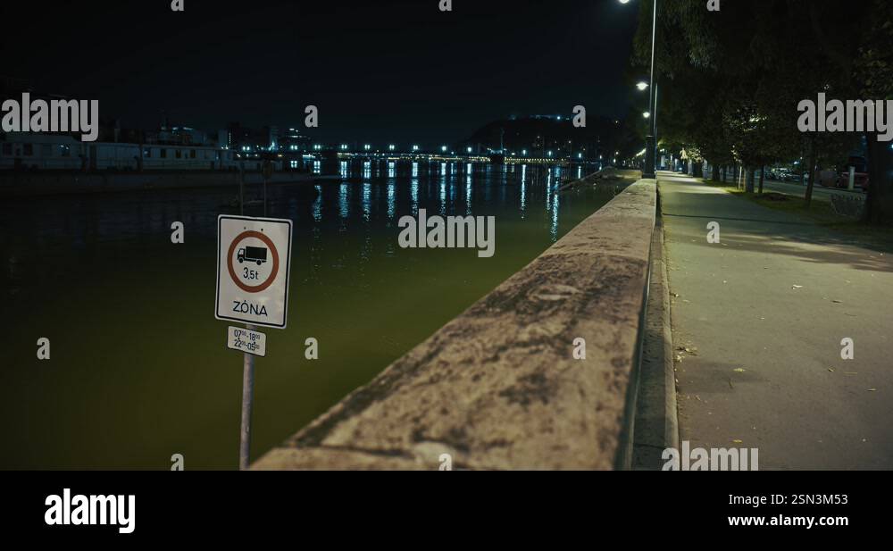 Traffic pathway Stock Videos & Footage - HD and 4K Video Clips - Alamy