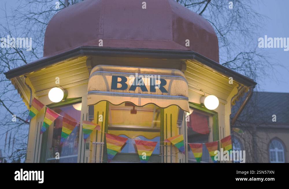 Raketten Bar in Tromso, Norway, smallest bar in the world in winter f ...