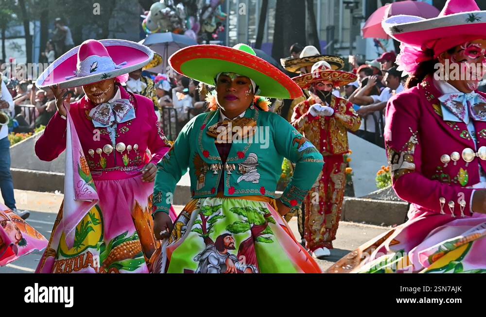 Mexican death costumes Stock Videos & Footage - HD and 4K Video Clips ...