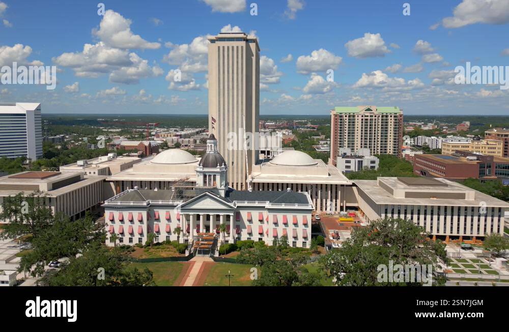 The Florida State Capitol Building and The Florida Historic Capitol ...
