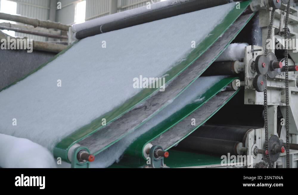 Textile sheets Stock Videos & Footage - HD and 4K Video Clips - Alamy