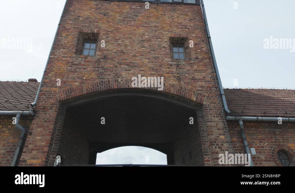 Iconic tracks Stock Videos & Footage - HD and 4K Video Clips - Alamy