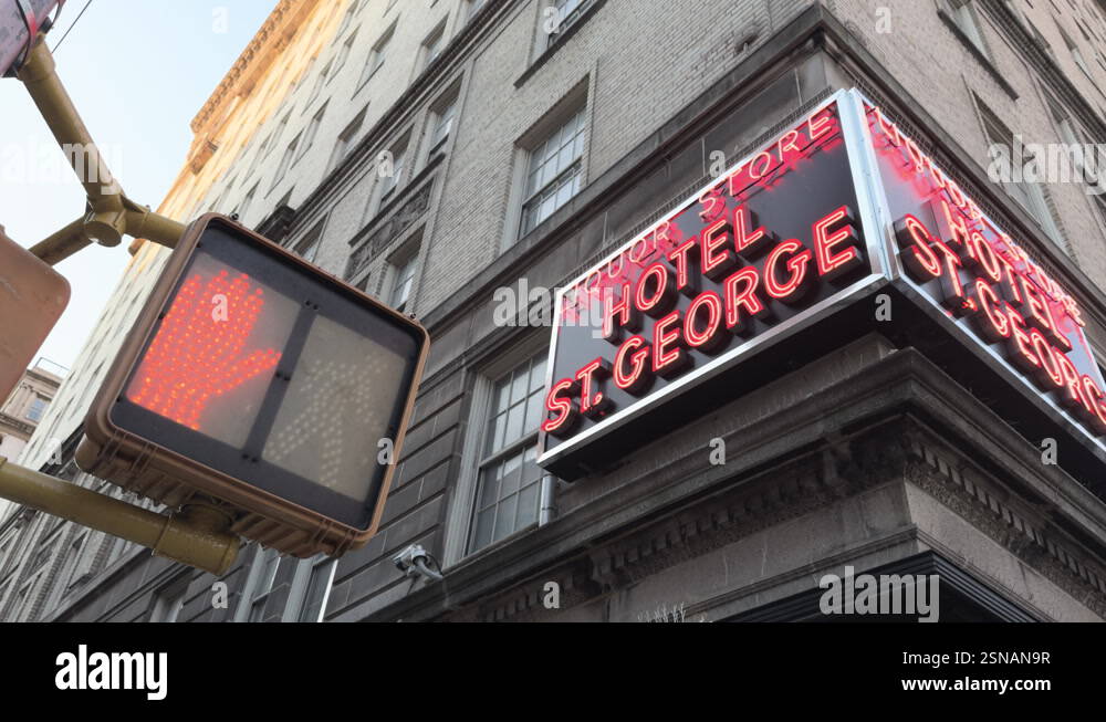 George sign Stock Videos & Footage - HD and 4K Video Clips - Alamy