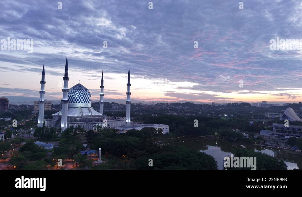 malaysian mosque Masjid Sultan Salahuddin Abdul Aziz Shah during ...