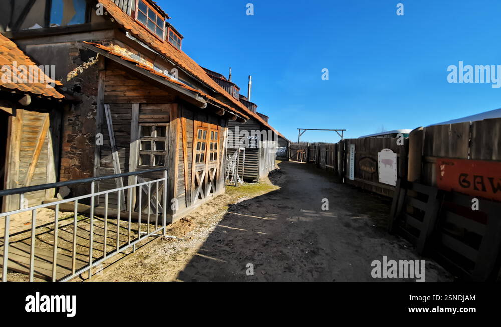 1940s movie set Stock Videos & Footage - HD and 4K Video Clips - Alamy