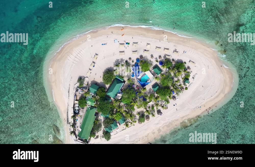 Gem beach resort Stock Videos & Footage - HD and 4K Video Clips - Alamy