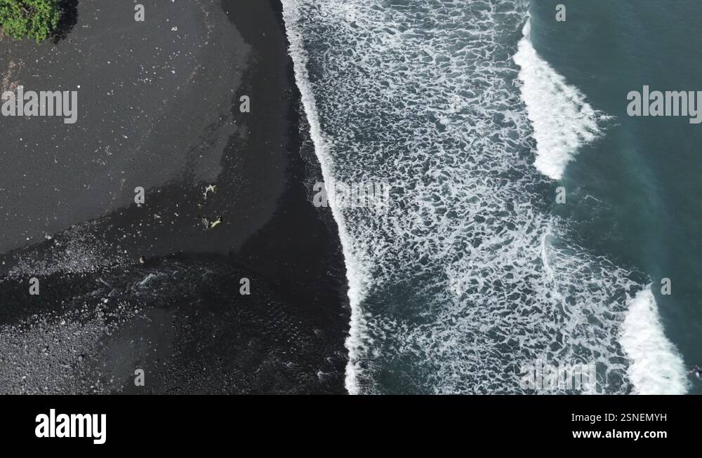 Tahiti taharuu beach Stock Videos & Footage - HD and 4K Video Clips - Alamy