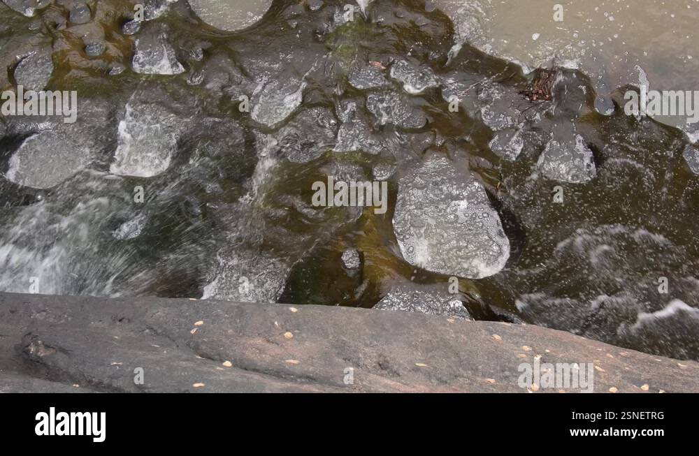 Ton Stock Videos & Footage - HD and 4K Video Clips - Alamy