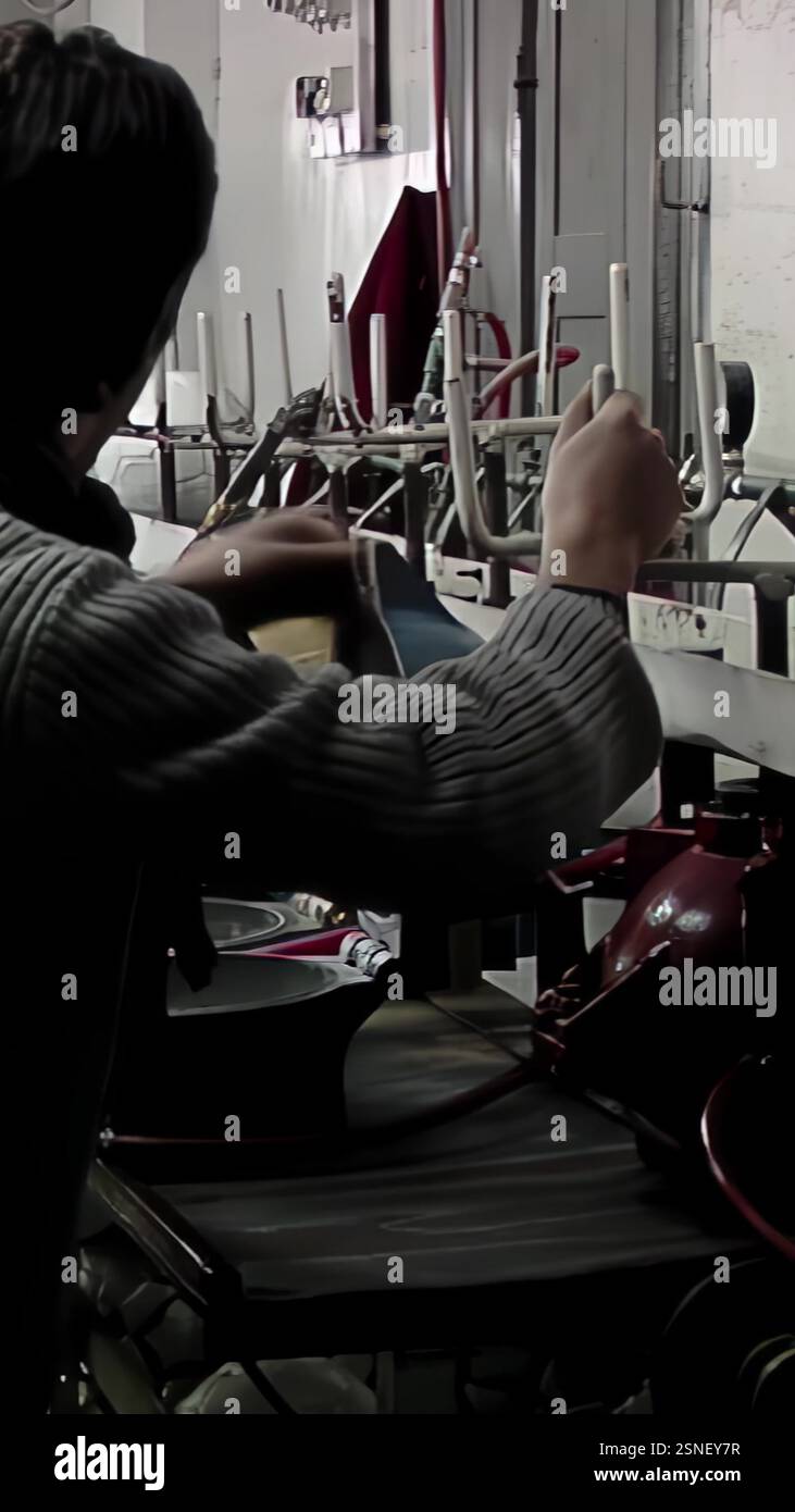 Thermo bonding Stock Videos & Footage - HD and 4K Video Clips - Alamy