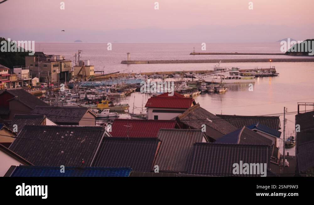 Sunset over Setouchi Inland Sea of Japan, Tomonoura Fishing Village ...