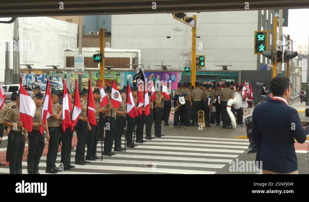 Peruvian police Stock Videos & Footage - HD and 4K Video Clips - Alamy