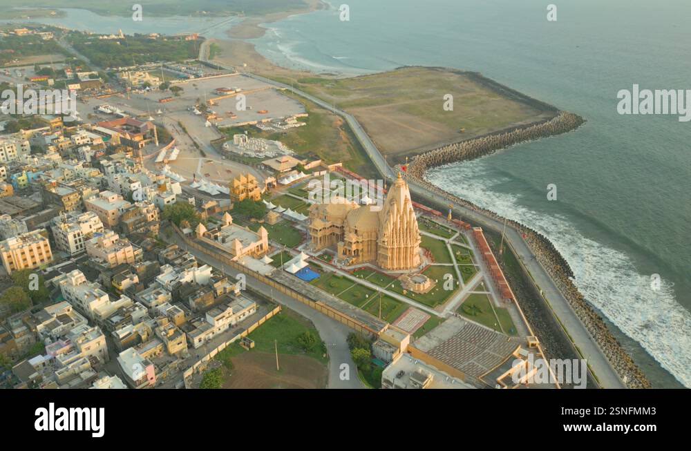 Temples of Lord Shiva, Indian Temple Architecture, Somnath Temple ...