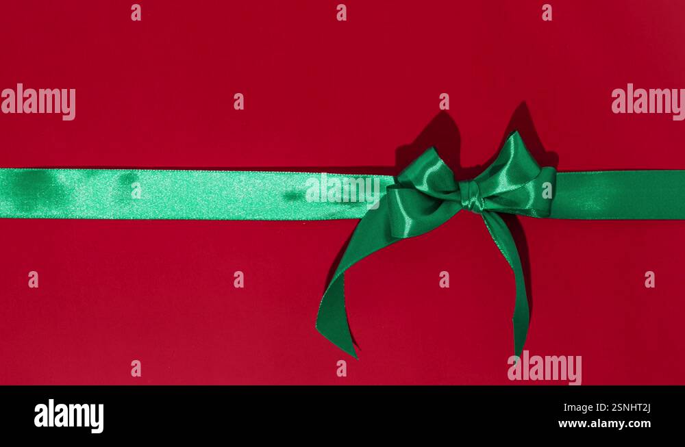 Unwrapping gift revealing a green screen - Stop Motion Animation Stock ...