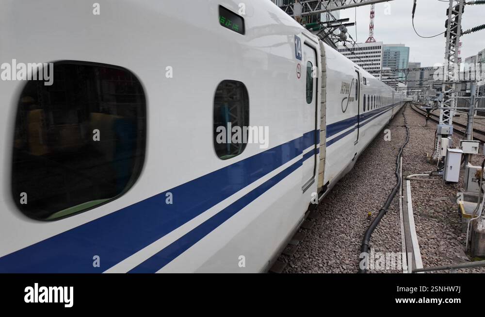 Shinkansen trains shin osaka Stock Videos & Footage - HD and 4K Video ...