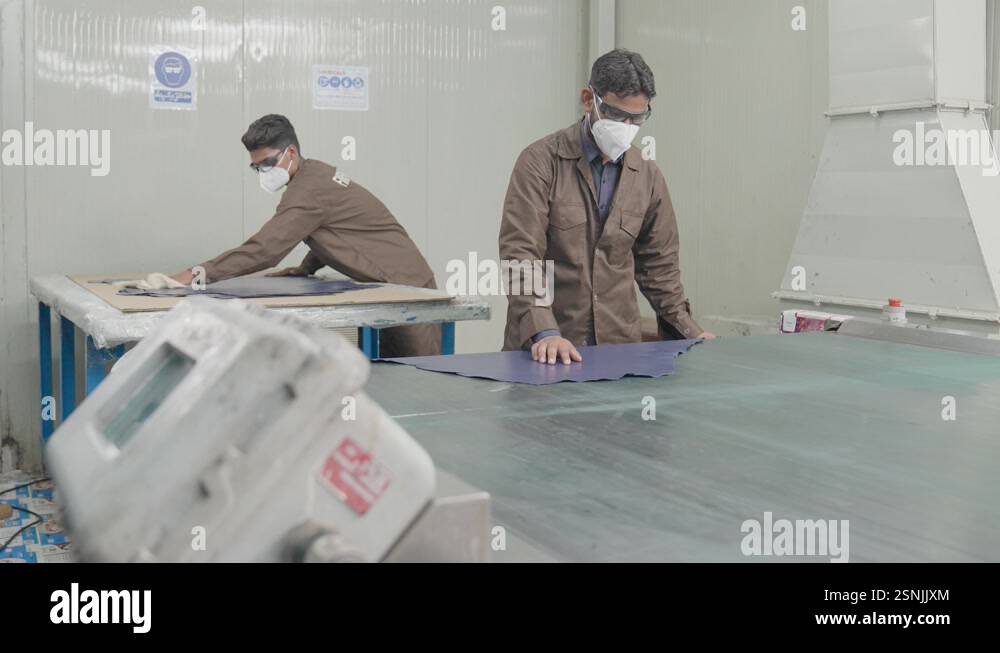 Leather making process how is made in Pakistan manual labour workers ...