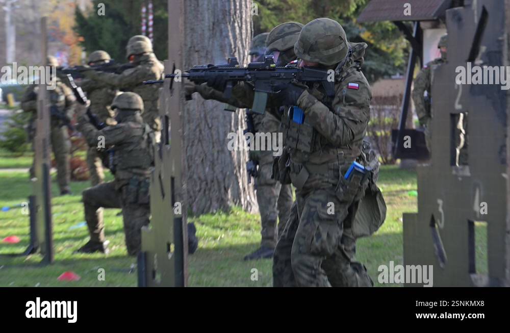Soldiers during weapons training Stock Videos & Footage - HD and 4K ...