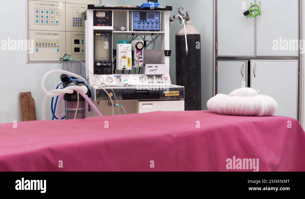 Anesthesia machine hospital operating Stock Videos & Footage - HD and ...