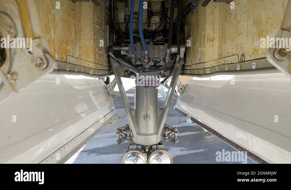Landing gear bay Stock Videos & Footage - HD and 4K Video Clips - Alamy