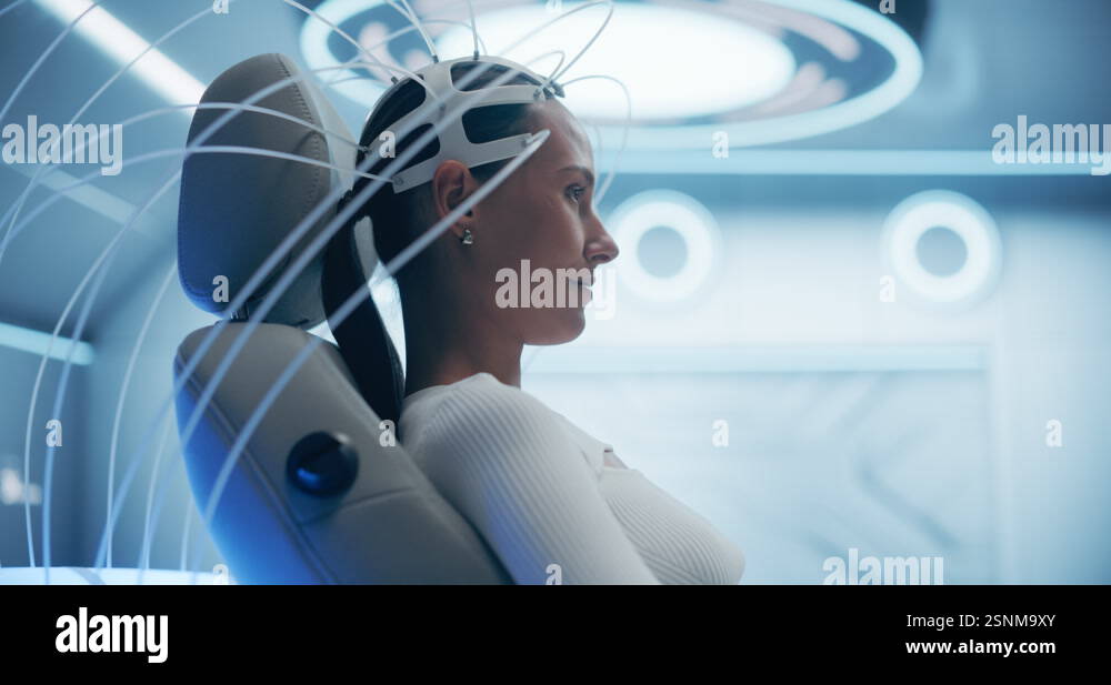 Laboratory Research High Tech Device To Scan Female Patient Brain Arc ...