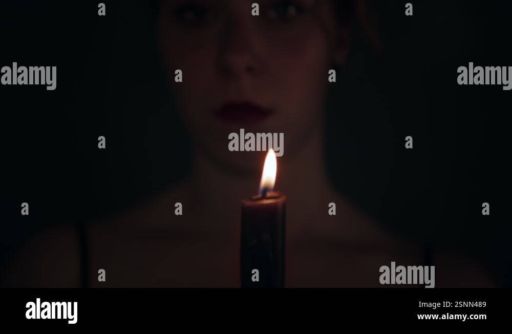 Woman in dark lit Stock Videos & Footage - HD and 4K Video Clips - Alamy