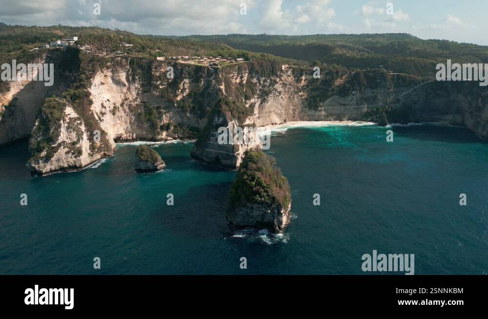 Diamond Beach On Nusa Penida Island With Rocky Coastal Cliff In Bali ...