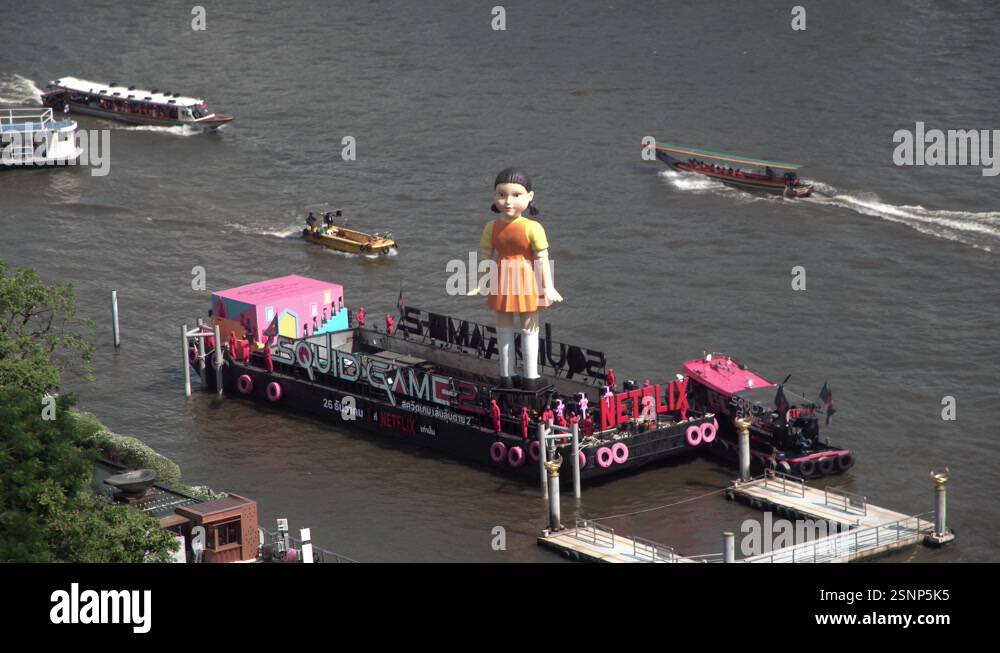 A 12-meter-tall statue of Young-hee, the iconic doll from Netflix's ...