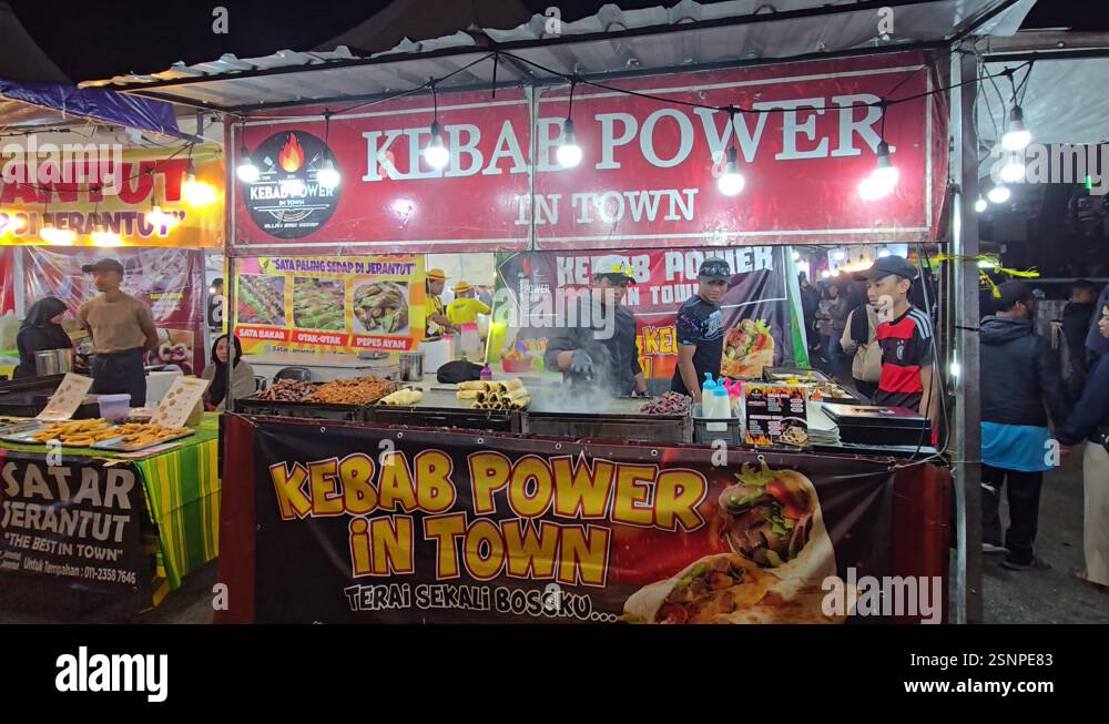 Kebab Food Stall in Slow Motion at the Cameron Highlands Night Market ...