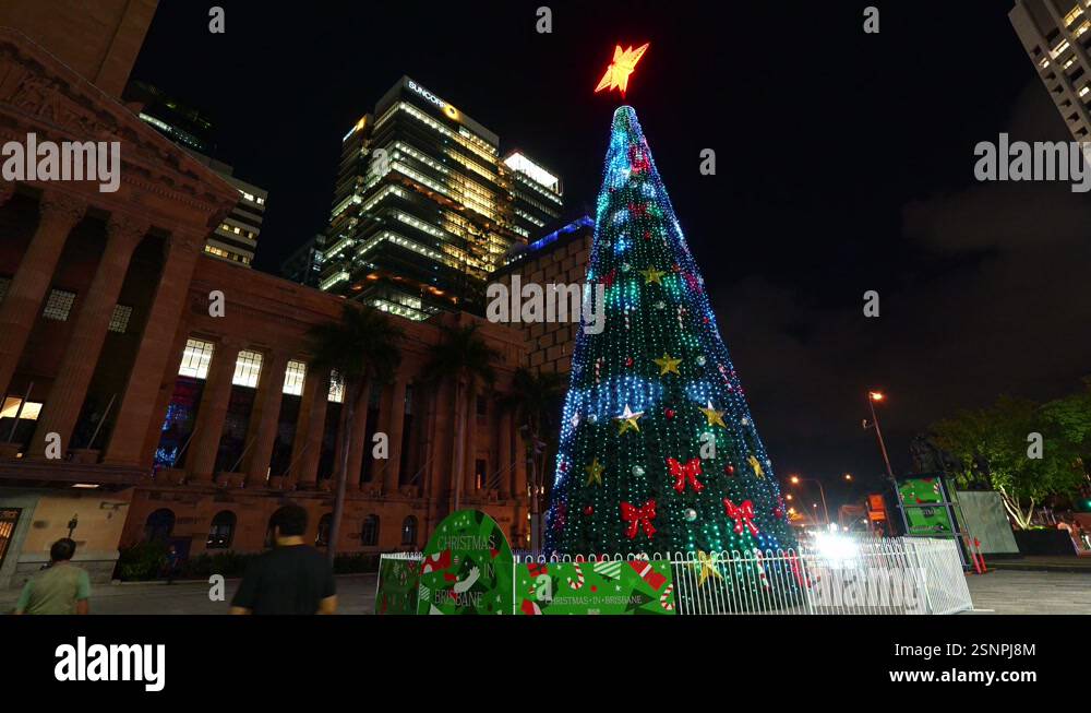 Brisbane City's iconic Christmas tree lights up in King George Square ...