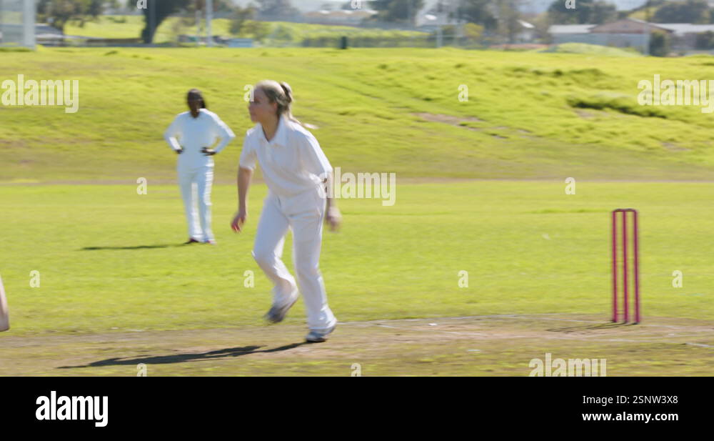 Woman cricket Stock Videos & Footage - HD and 4K Video Clips - Alamy