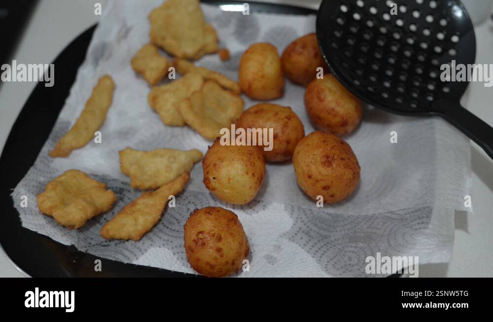 Dough fritters Stock Videos & Footage - HD and 4K Video Clips - Alamy