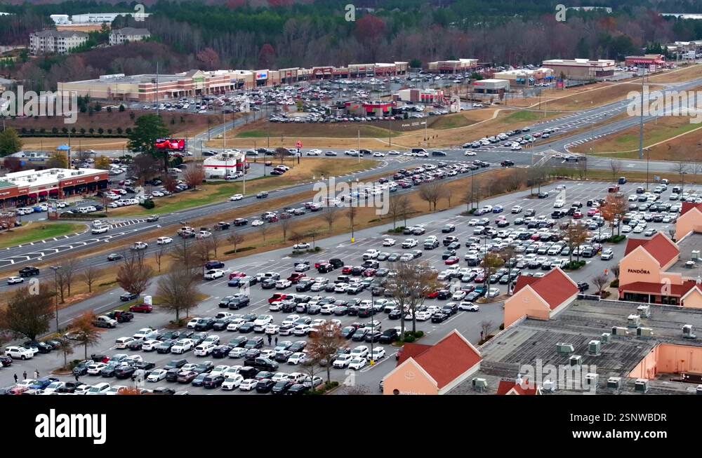 Georgia State Route 400 highway traffic, North Georgia Premium Outlets ...