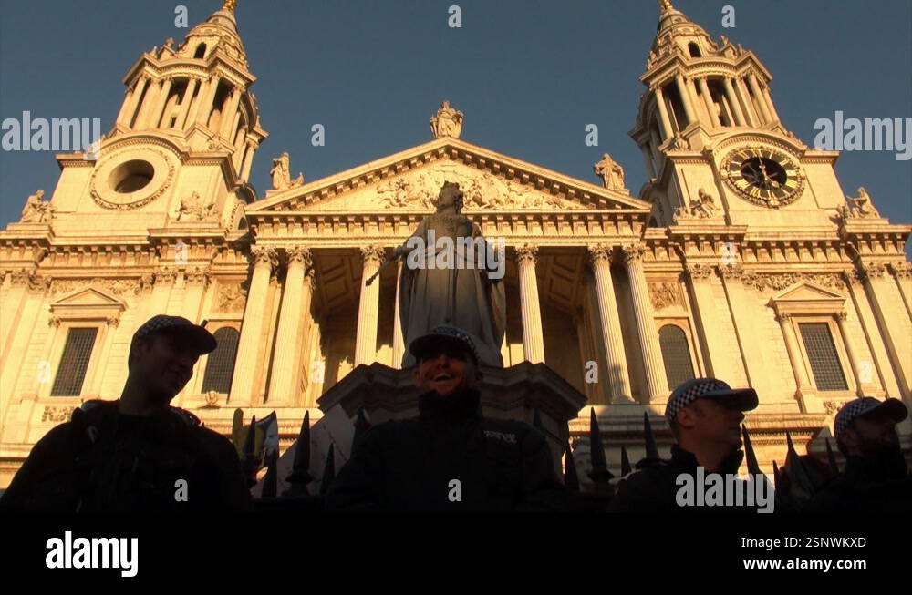 Metropolitan police in uniform Stock Videos & Footage - HD and 4K Video ...