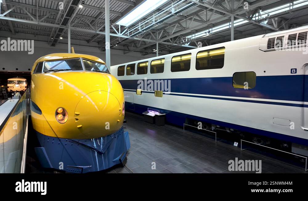 100 series shinkansen interior Stock Videos & Footage - HD and 4K Video ...