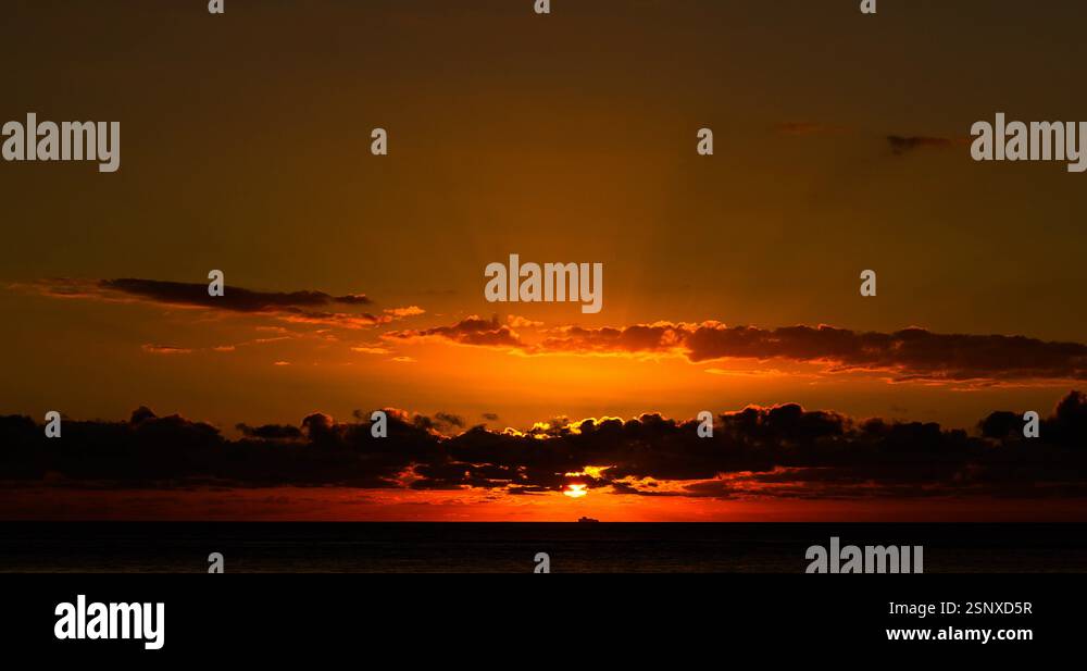 4K Sunset Timelapse, (4096 Stock Video Footage - Alamy