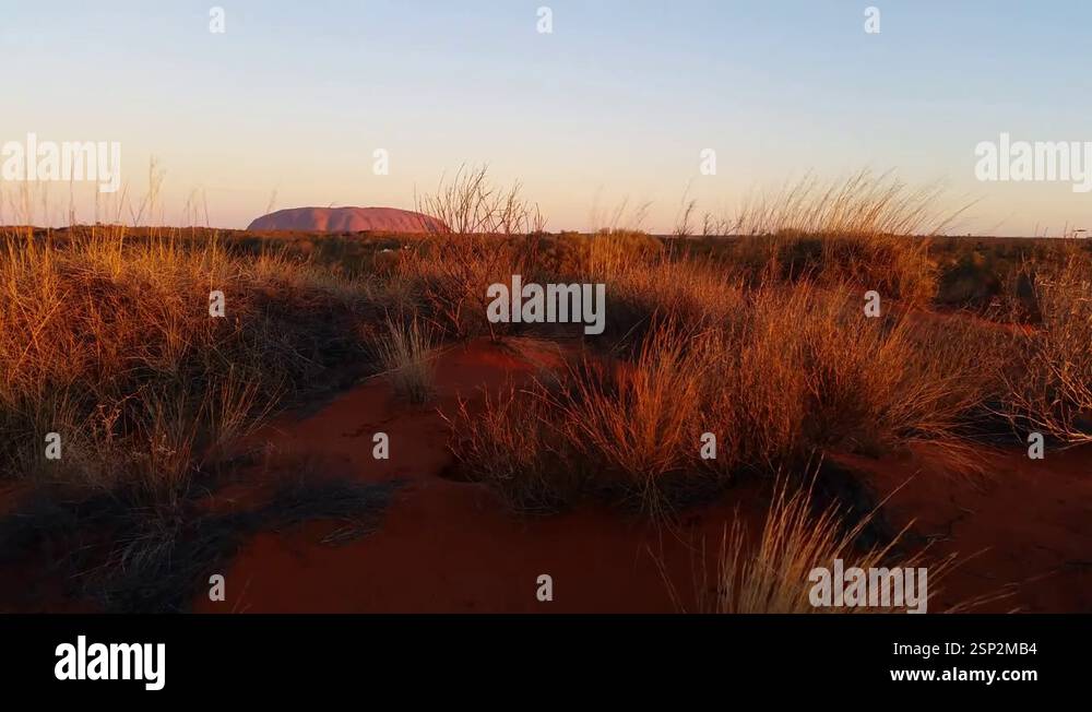 Uluru, Ayers Rock Outback Australian Landmark Red Desert Landscape 4K ...