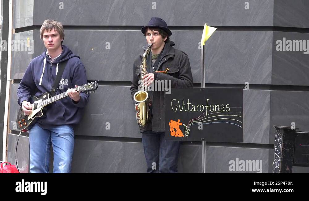 Duo of musicians Stock Videos & Footage - HD and 4K Video Clips - Alamy