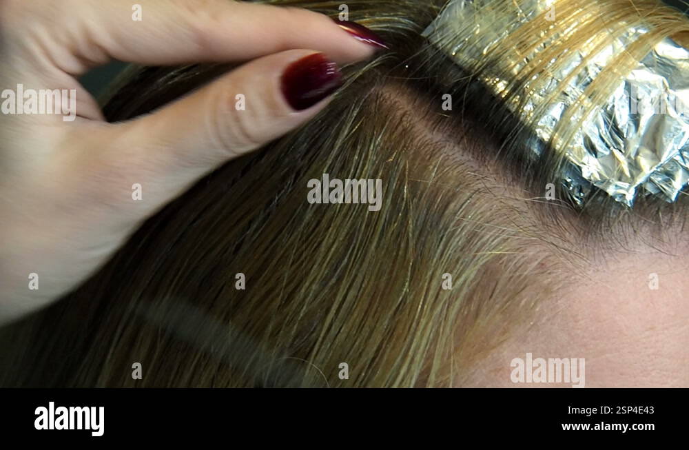 Separation of the locks of hair Stock Video Footage - Alamy