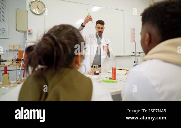 Scientific methods Stock Videos & Footage - HD and 4K Video Clips - Alamy