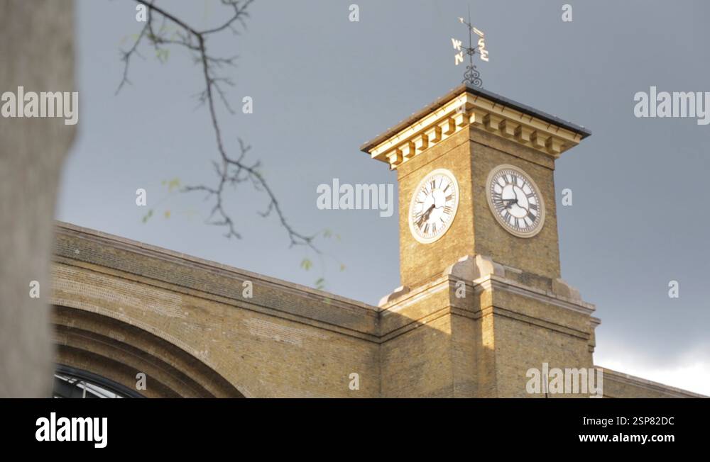 Kings cross clock tower Stock Videos & Footage - HD and 4K Video Clips ...