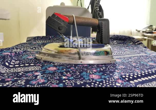 Iron stands Stock Videos & Footage - HD and 4K Video Clips - Alamy