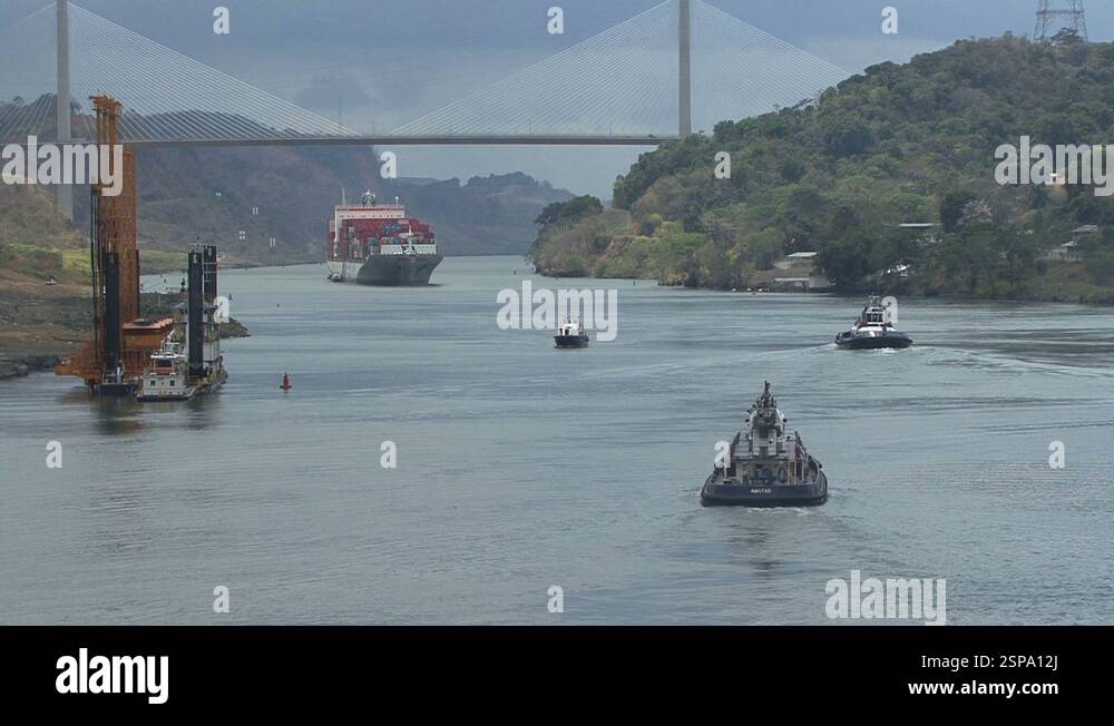 Tug and bridge Stock Videos & Footage - HD and 4K Video Clips - Alamy