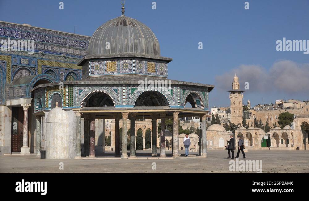 Temple square in jerusalem Stock Videos & Footage - HD and 4K Video ...