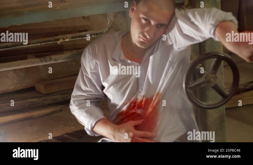 Bleeding wound Stock Videos & Footage - HD and 4K Video Clips - Alamy