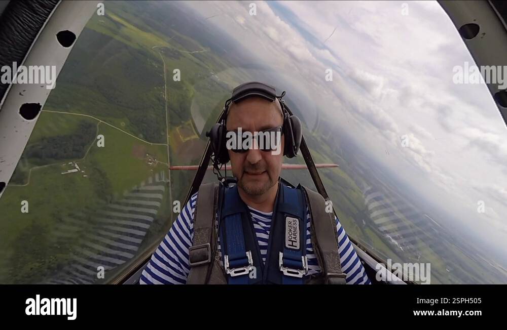 man experiences an overload when performing aerobatics on an airplane ...
